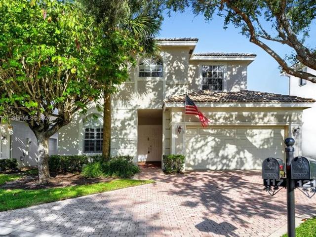 117 Palm Cir, Atlantis, FL 33462