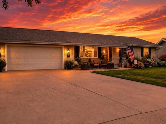 117 Parkway Dr, Spencer, IA 51301