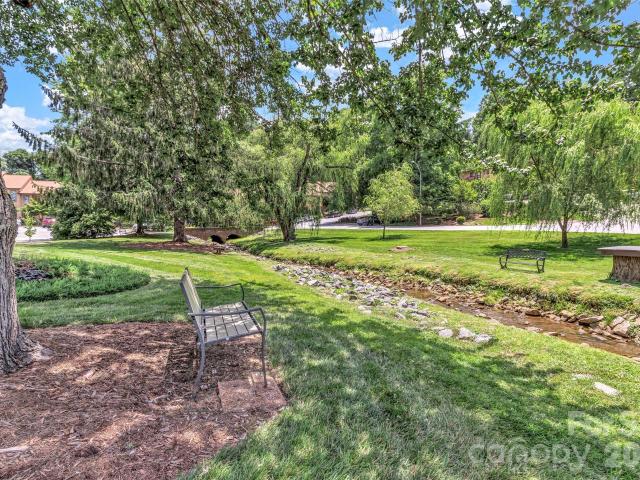 117 Pebble Creek Drive