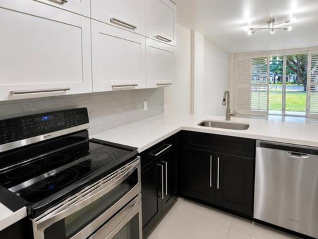 117 Royal Park Dr Apt 1H, Oakland Park, FL 33309