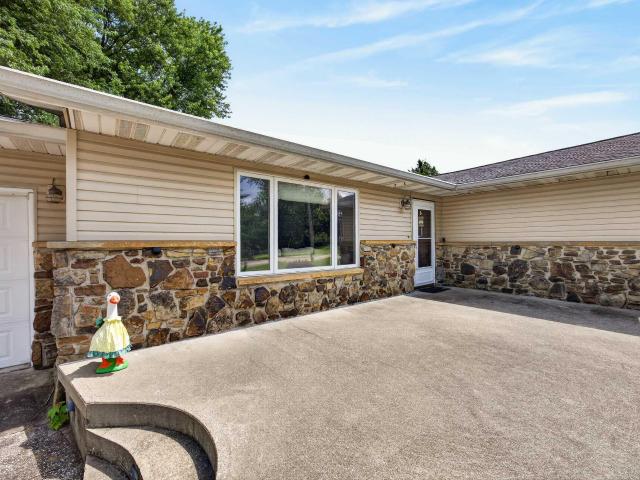 117 Robinhood Lane