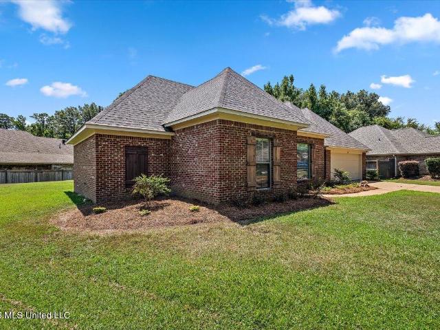 117 Rockbridge Circle