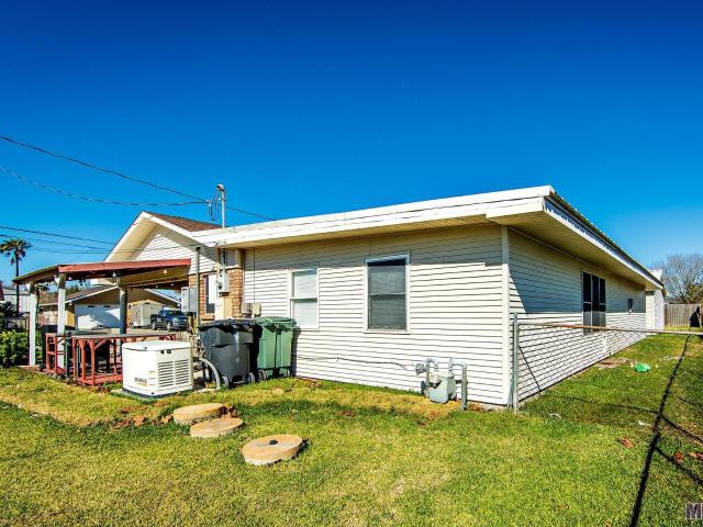 117 Retreat Dr, Bourg, LA 70343 | MLS #BY2025022 | Compass