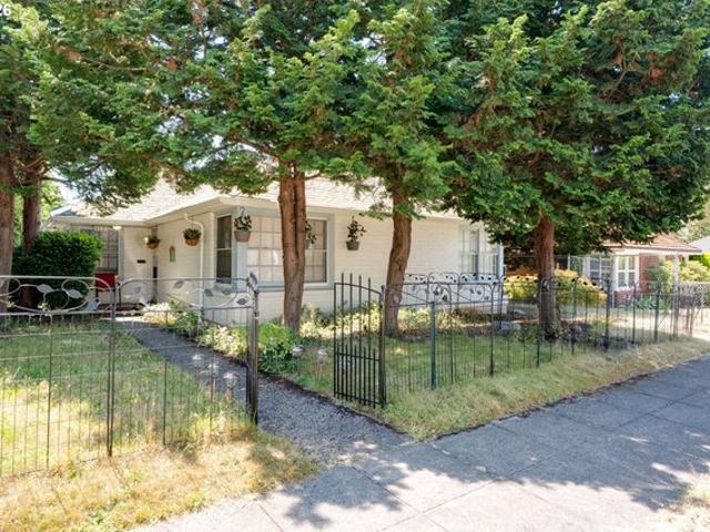 117 W 31st St, Vancouver, WA 98660