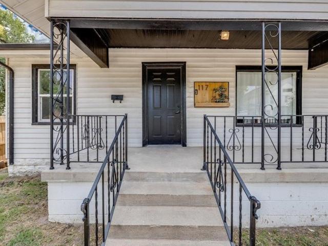117 W Zimmerly St, Wichita, KS 67213