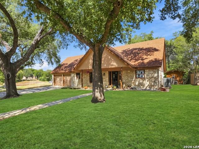 117 W Hampton Dr