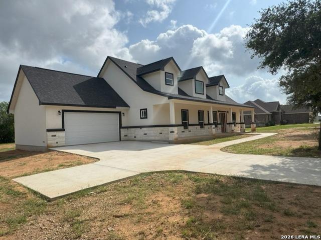 117 W Short Meadow Dr