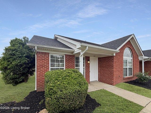 117 Woodlake Ct, Mount Washington, KY 40047