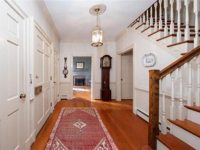 117 Walnut Hills Dr, Williamsburg, VA