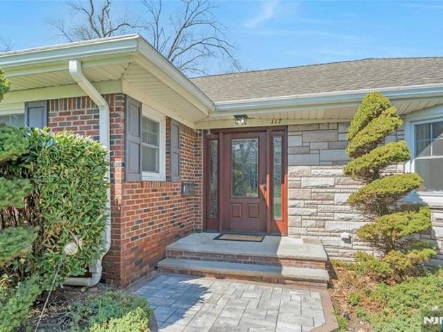117 Wanamaker Ave, Oradell, NJ 07649