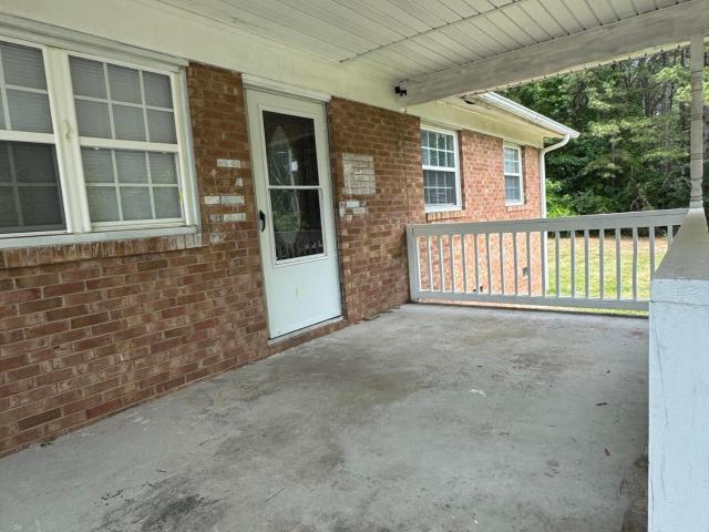 117 Ward Avenue
