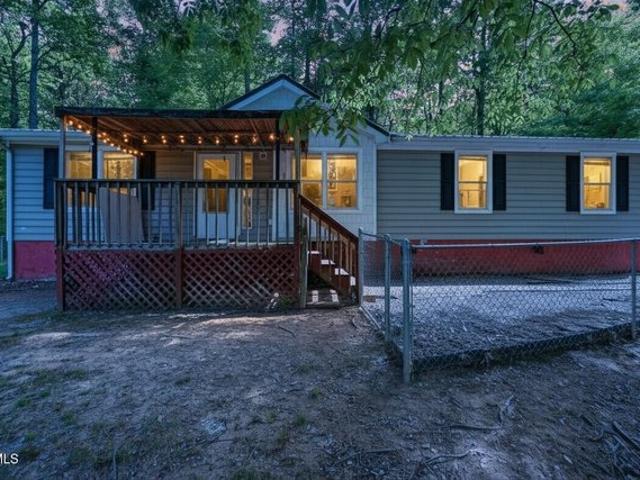 117 Wb Yeats Dr, Johnson City, TN 37604