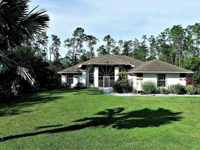 117 Wellington Ave, Lehigh Acres, FL 33936