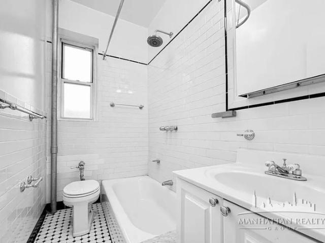 117 West 13th Street, New York, NY