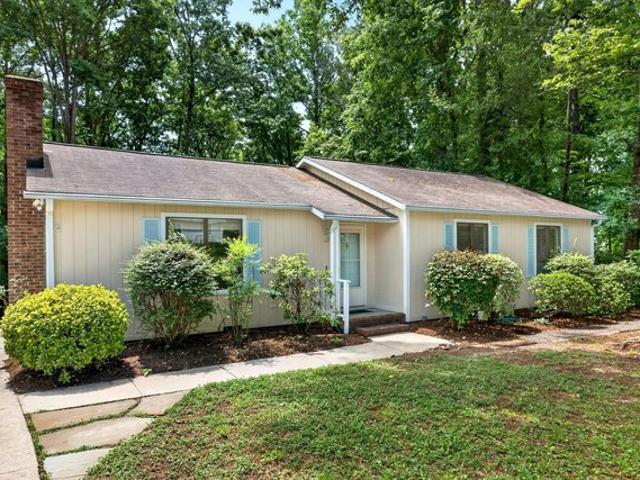 117 Trappers Run Dr, Cary, NC 27513