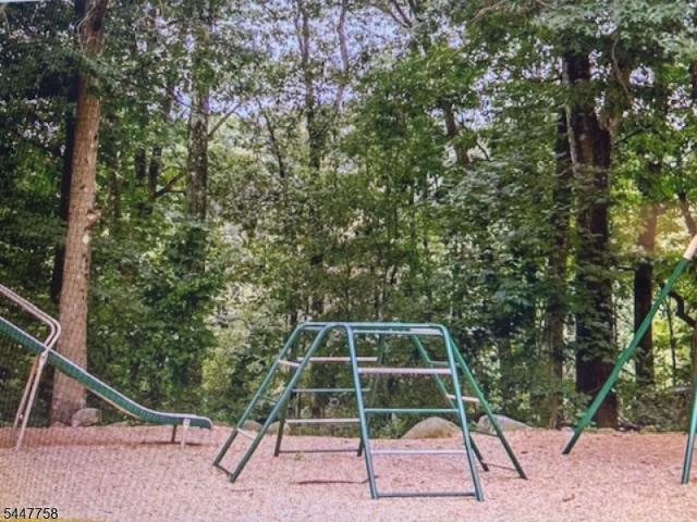 117 Treetop Ct # 61