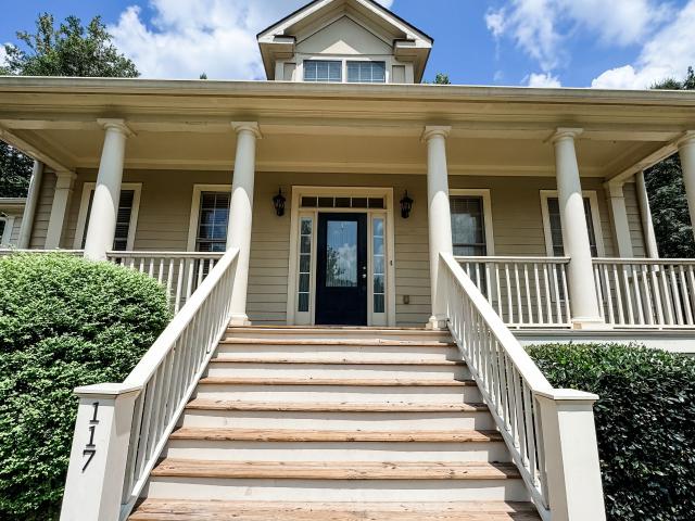 117 Tullamore Trail