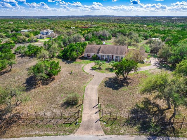 117 Vista Oaks Dr, Dripping Springs, TX 78620 | MLS #5905 | Compass