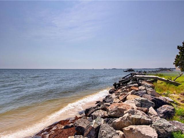 117 York Point DR