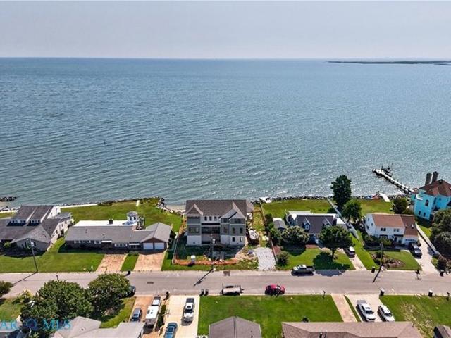 117 York Point Dr, Seaford, VA 23696
