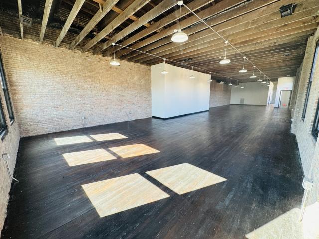117A E Main St