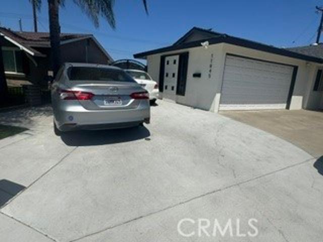11841 Garnet Circle S