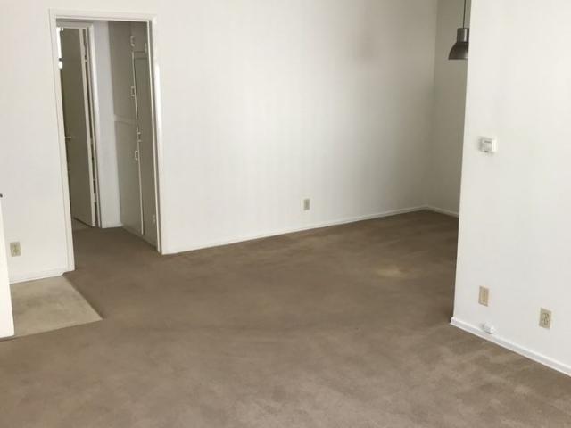 11844 Mayfield Avenue 1 Bedroom Apartment for Rent at 11844 Mayfield Ave, Los Angeles, CA 90049 Brentwood
