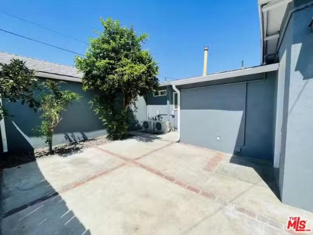 11845 Doty Ave, Hawthorne, CA 90250 MLS# 25501321