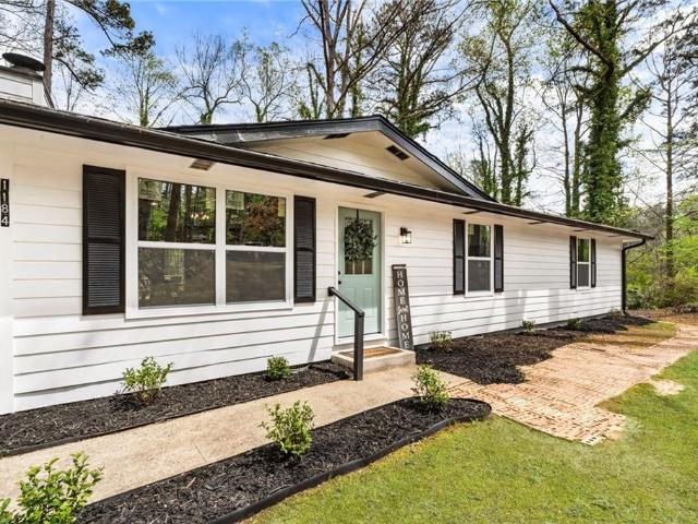 1184 Alemeda Dr, Marietta, GA 30066 | MLS #7744