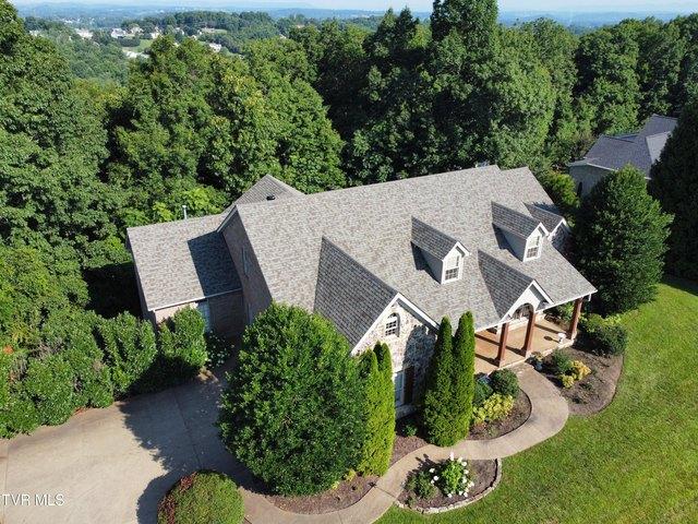 1184 Cliffview Cir, Johnson City, TN 37615