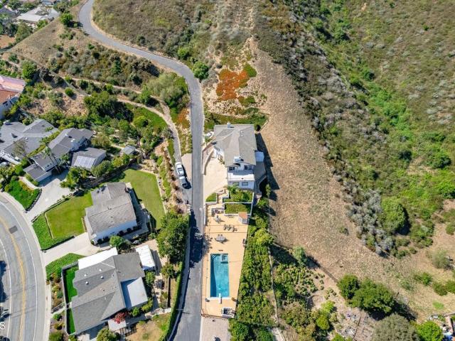 1184 Colina Vista, Ventura, CA 93003 | MLS #V1 33313VC