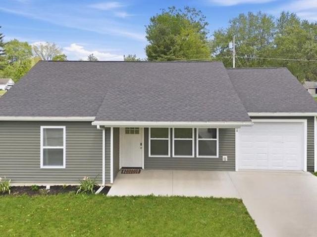 1184 Dillon Rd, Mansfield, OH 44906