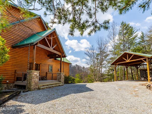 1184 Fawn Hollow Tr