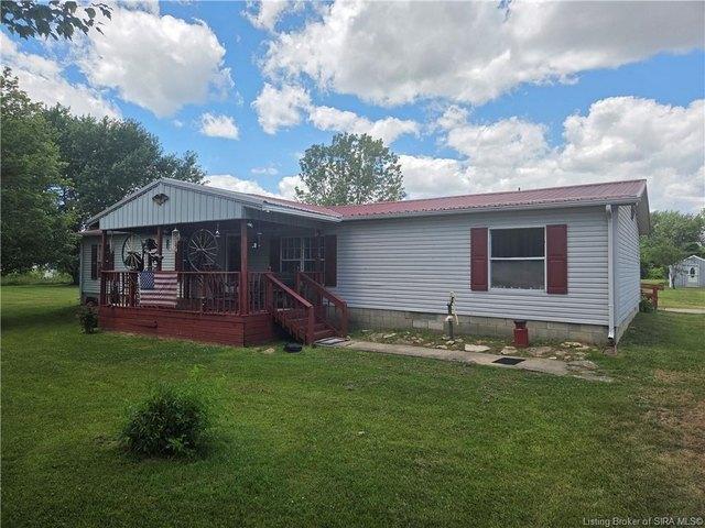 1184 W Harrod Rd, Austin, IN 47102