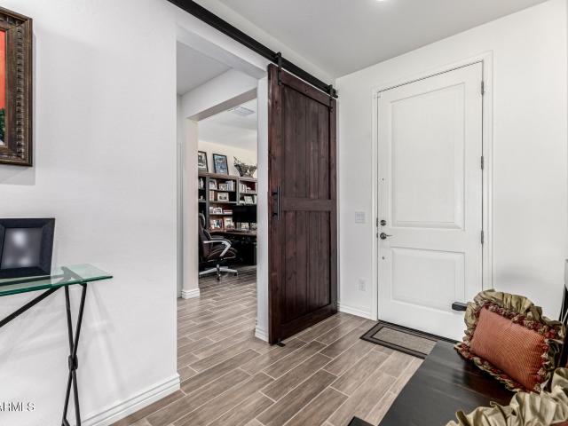 1184 w silver creek lane