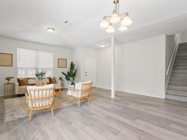 11853 Gaelic Dr