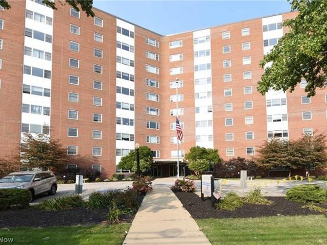 11850 Edgewater Dr Apt 619, Lakewood, OH 44107