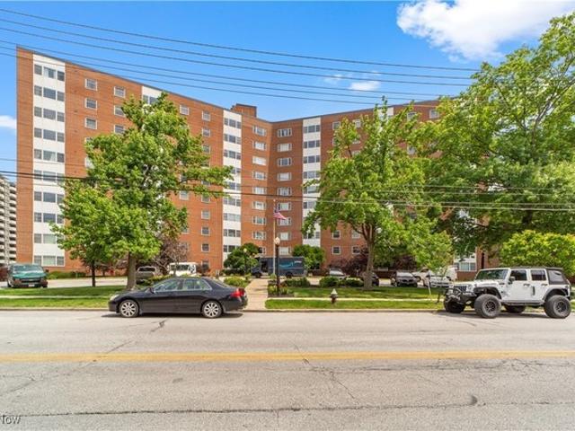 11850 Edgewater Dr Apt 804, Lakewood, OH 44107
