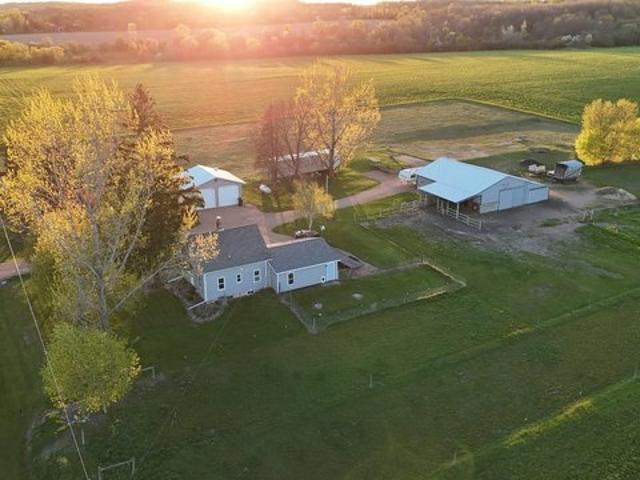 11858 Macarthur Dr, Chili, WI 54420