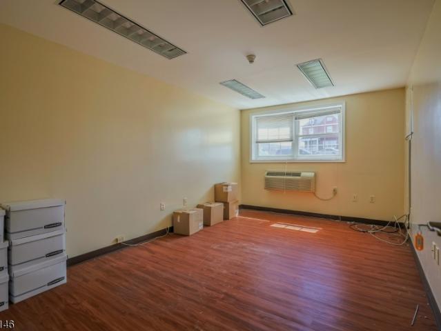 1185 Morris Ave B2 U104