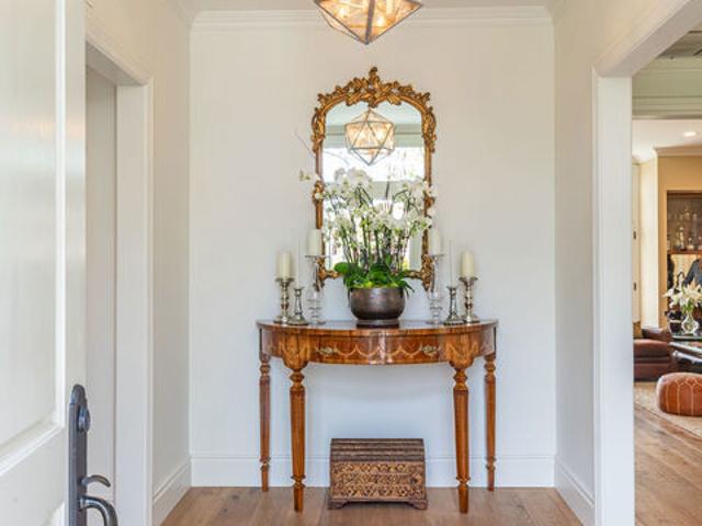 1185 Corsica Drive