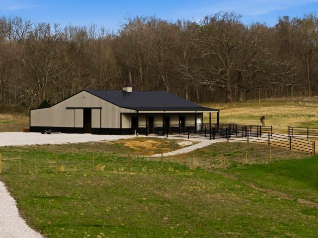 1185 Jack Smith Rd