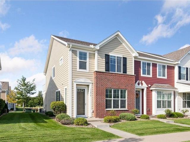 1185 th Ave N, Maple Grove, MN 55369