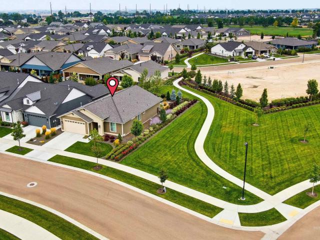 11860 W Wellness Ln