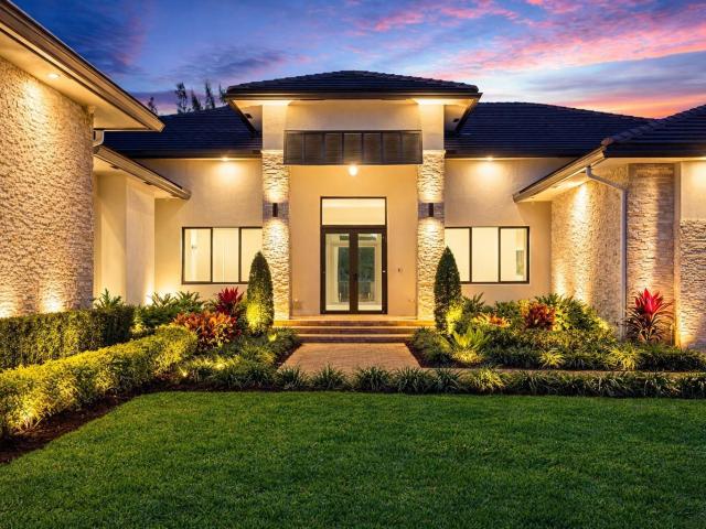 11861 NW 9th St, Plantation, FL 33325 | MLS #F10555 | Compass