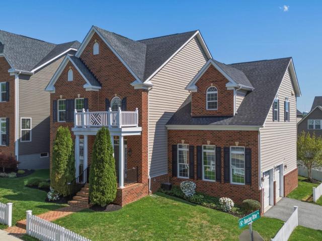 11862 Peppervine Dr, Clarksburg, MD 20871 | MLS #MDMC2225 | Compass
