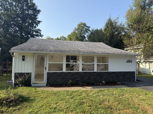 11867 Highland Ave, Conneaut Lake, PA 16316