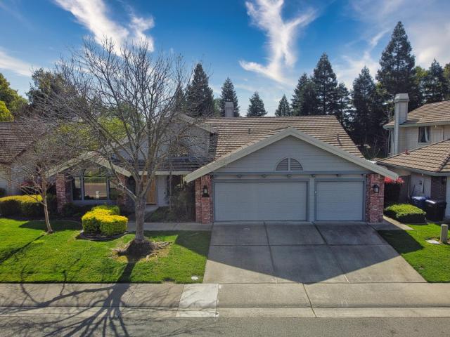 11864 S Carson Way, Gold River, CA 95670 | MLS #226029 | Compass