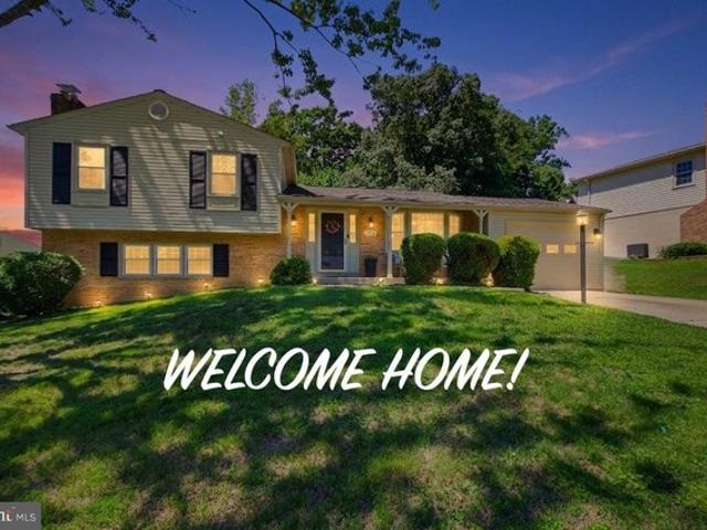 11866 Catoctin Dr, Woodbridge, VA 22192