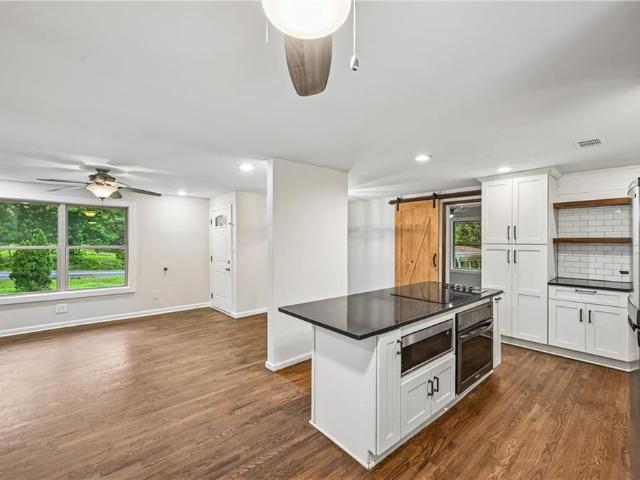 1186 Brooks Rackley Road